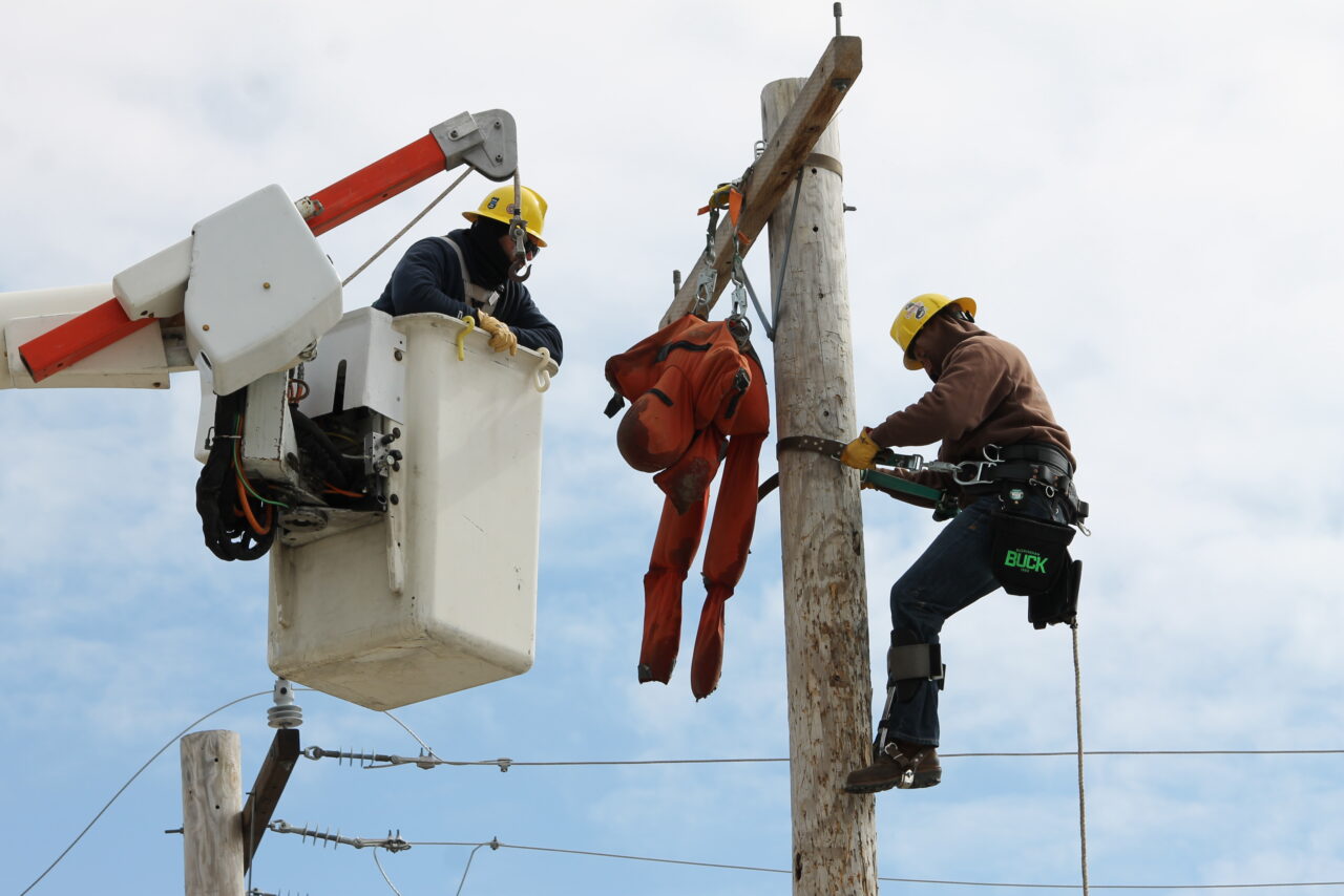 Apprentice Lineworker Program | NEPPA